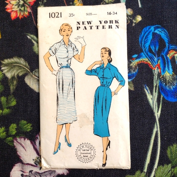 New York Pattern | Art | Vintage New York Sewing Pattern 21 | Poshmark